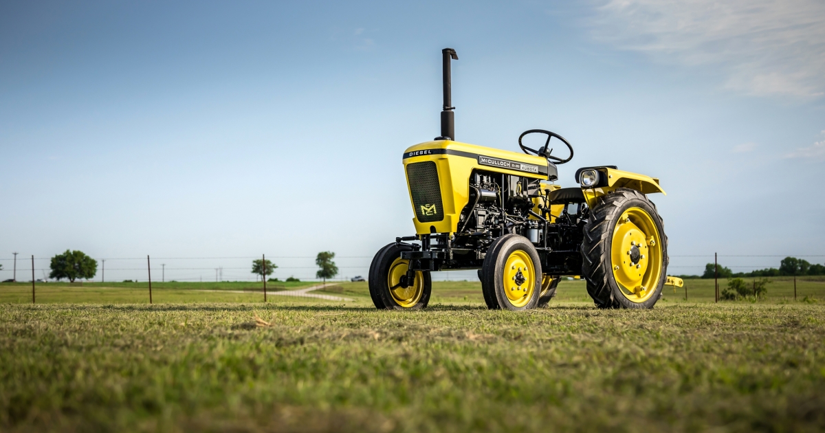 Kubota/McCulloch Vintage Tractor (larger) – Second Shift Design